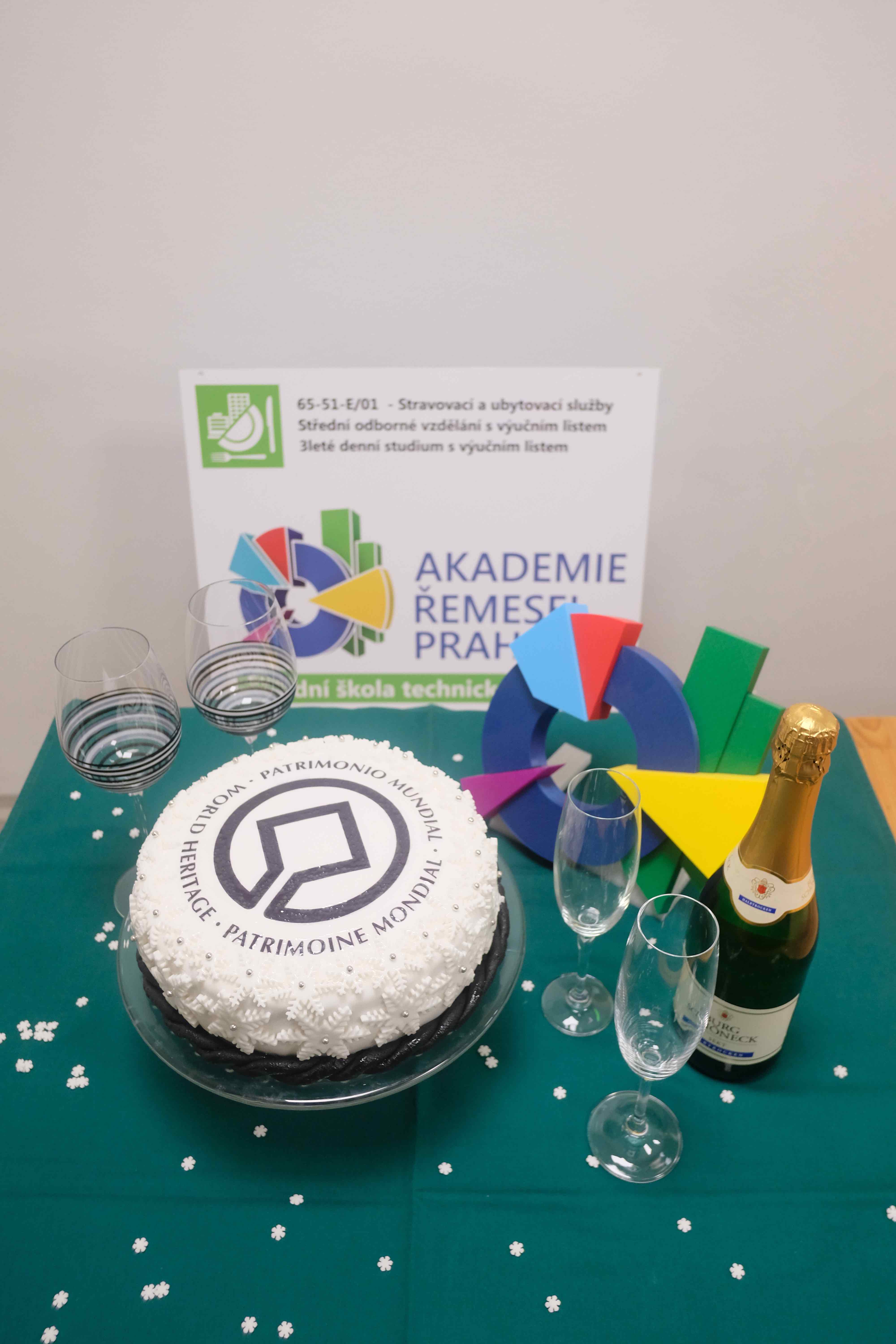 Akademie řemesel Praha se zapojila do oslav 50. letého výročí přijetí ...